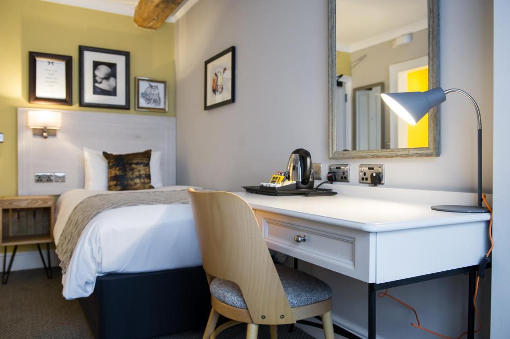 The Dun Cow by Innkeeper's Collection, Rugby (updated prices 2025)