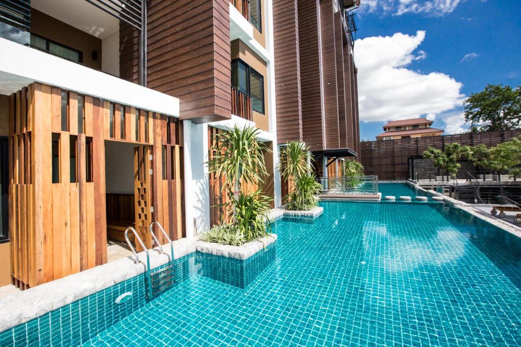 Natee The Riverfront Hotel Kanchanaburi, Kanchanaburi City (updated ...