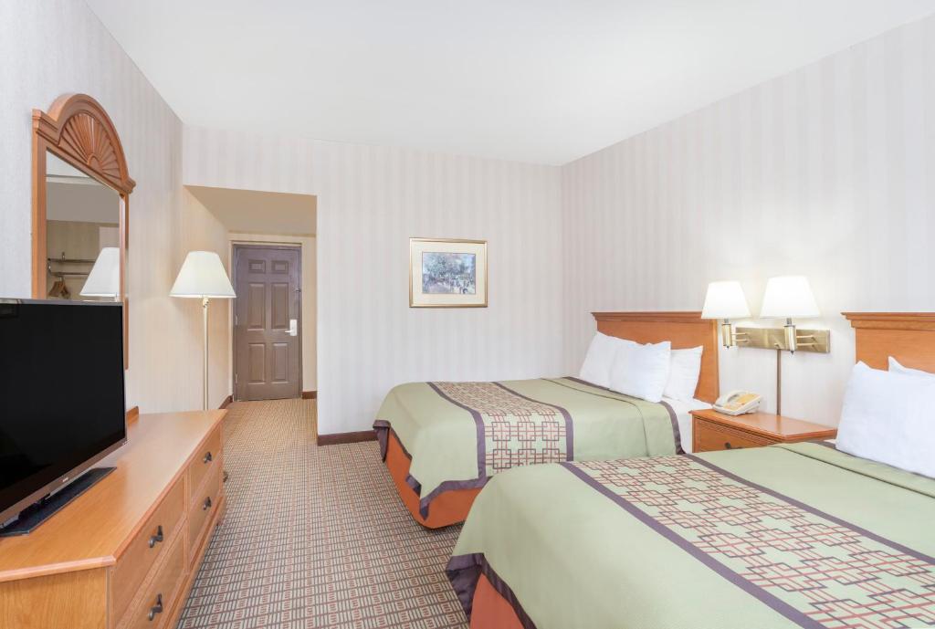 Days Inn by Wyndham Albany SUNY, Albany (updated prices 2025)