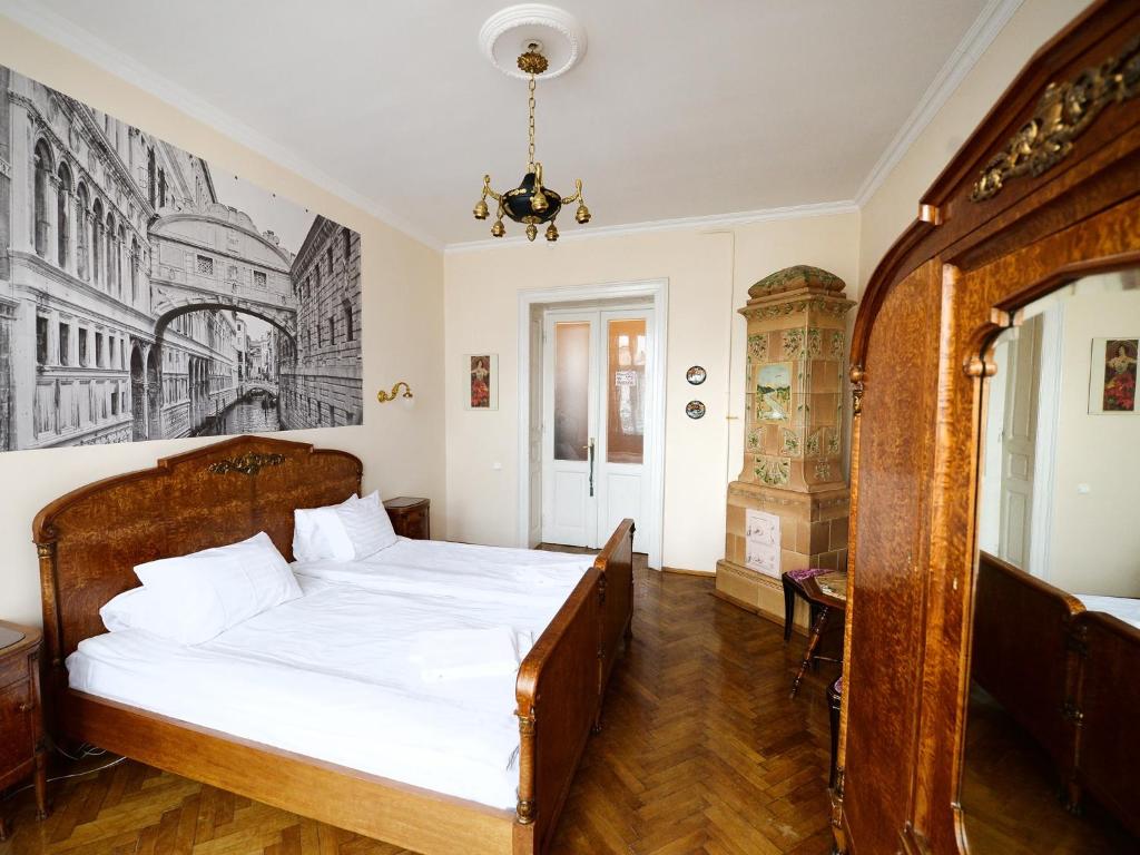 The Historical Family Nest In City Centre - Lviv