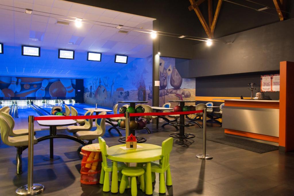 Kukubara Bowling Center, Myszków (updated prices 2025)