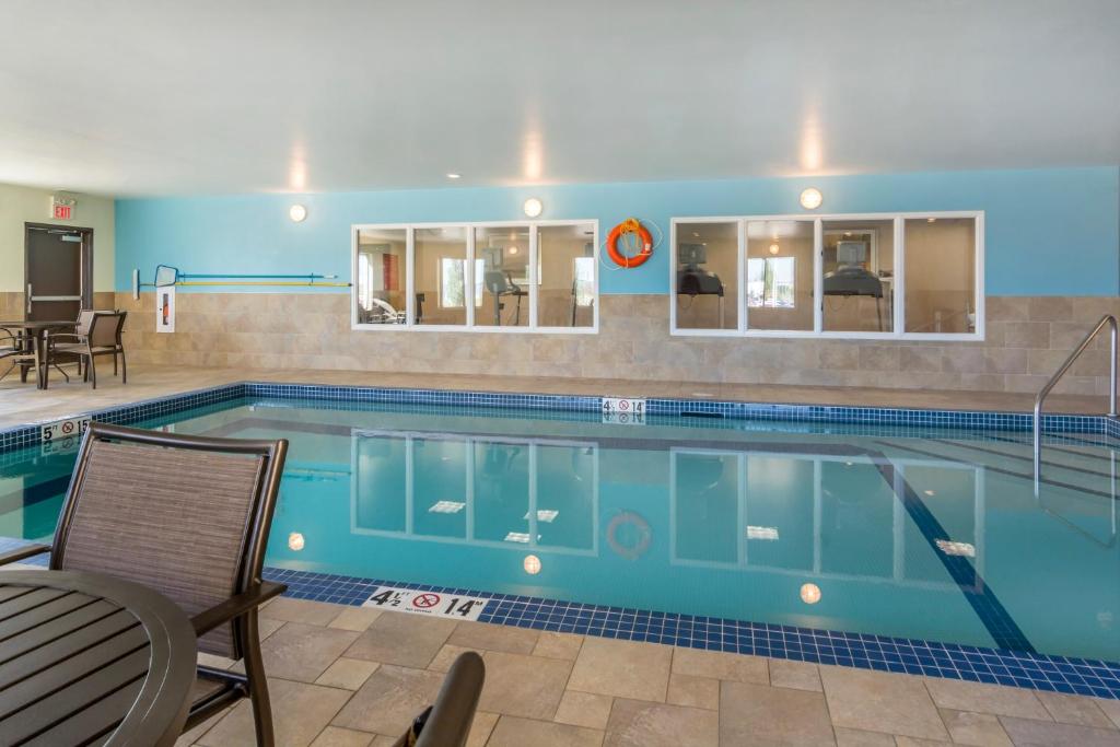 Clarion Hotel & Conference Centre, Sherwood Park (updated prices 2025)