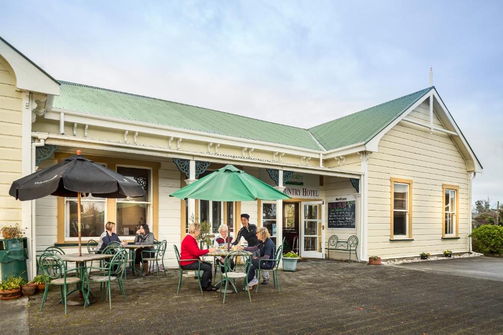Karamea Village Hotel, Karamea (updated prices 2025)