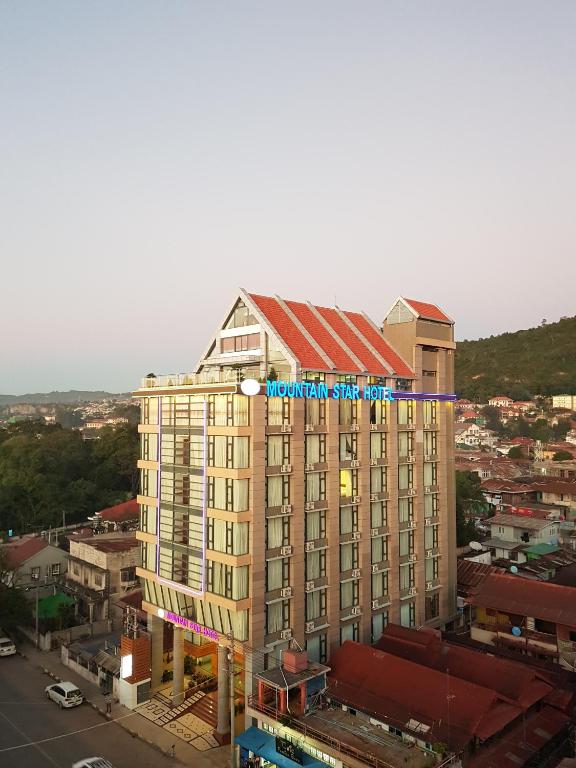 1000 Star Hotel
