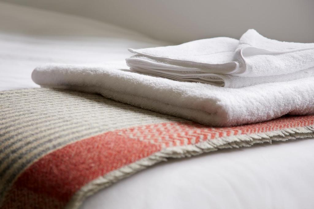 Compasses Inn, Tisbury (updated prices 2025)