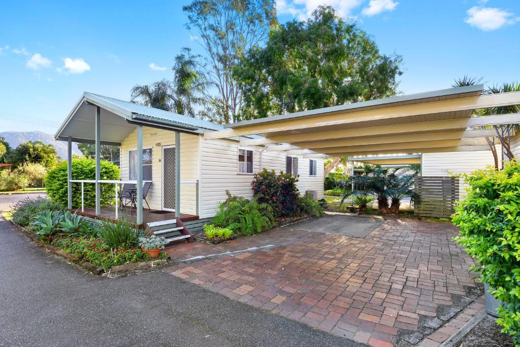 Dunbogan Caravan Park, Dunbogan (updated prices 2025)