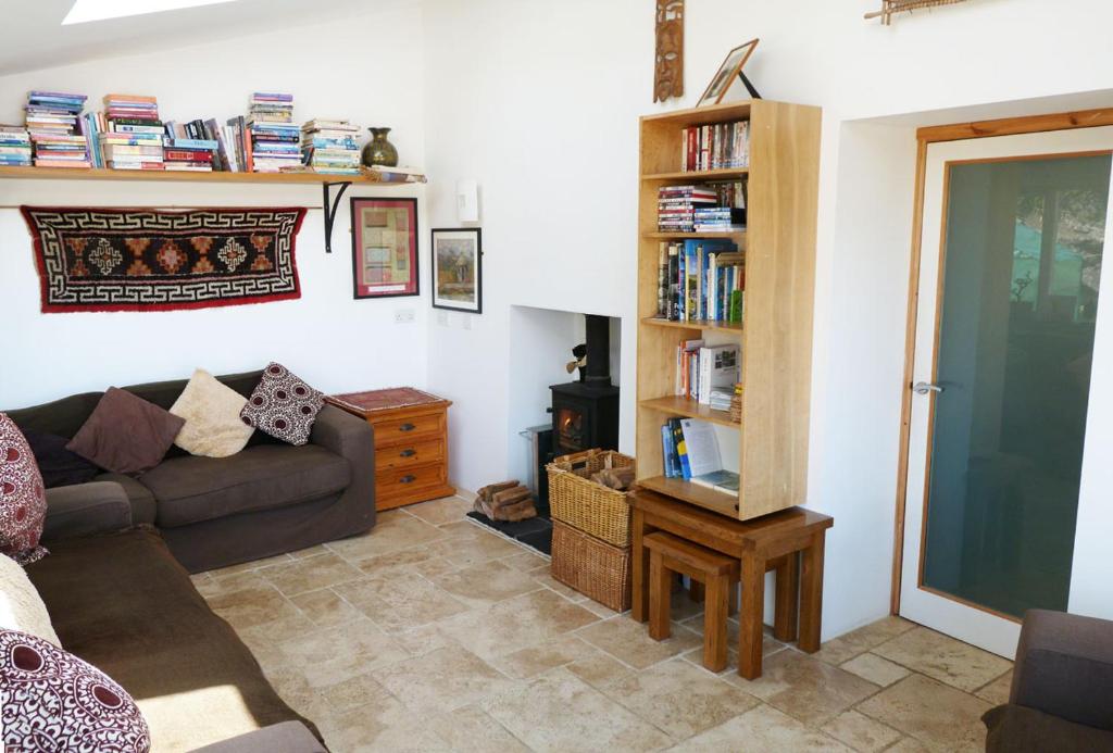 Ty Carreg Sampson, Abercastle (updated prices 2026)