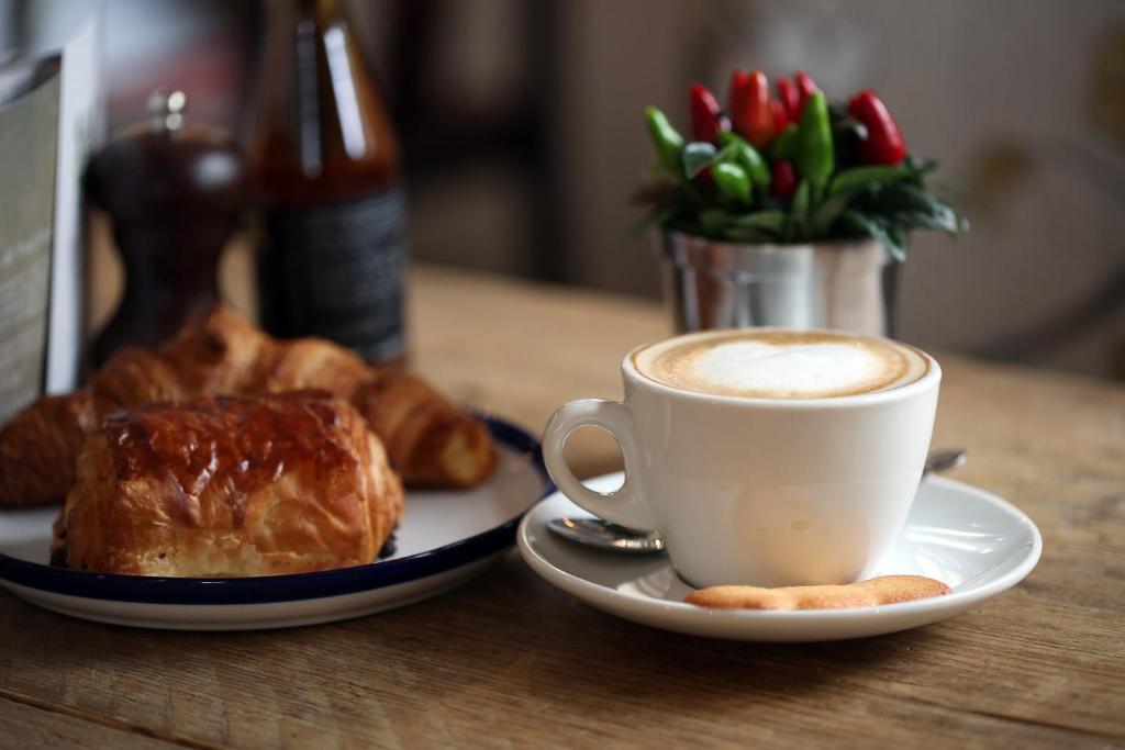 The Foley, Claygate (updated prices 2025)