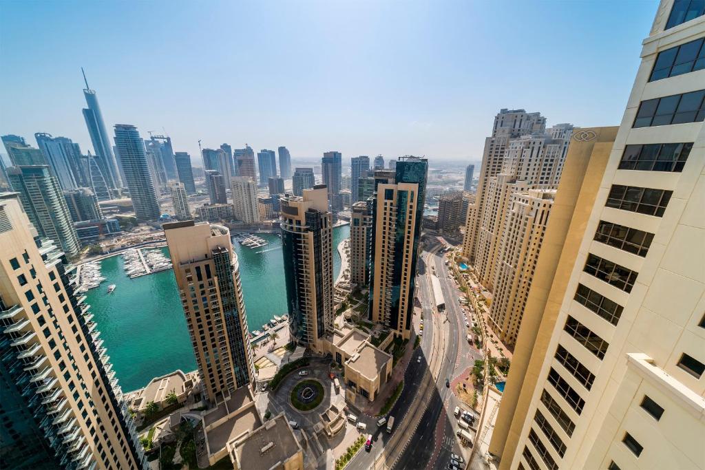 Dubai JBR Amaz Penthouse front sea 5 plus 1 Bdr private Climatized pool ...