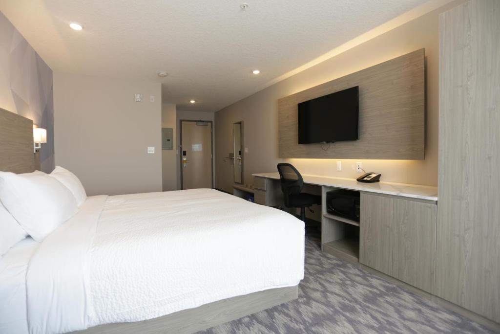 Days Inn by Wyndham Calgary North Balzac, Balzac (updated prices 2025)