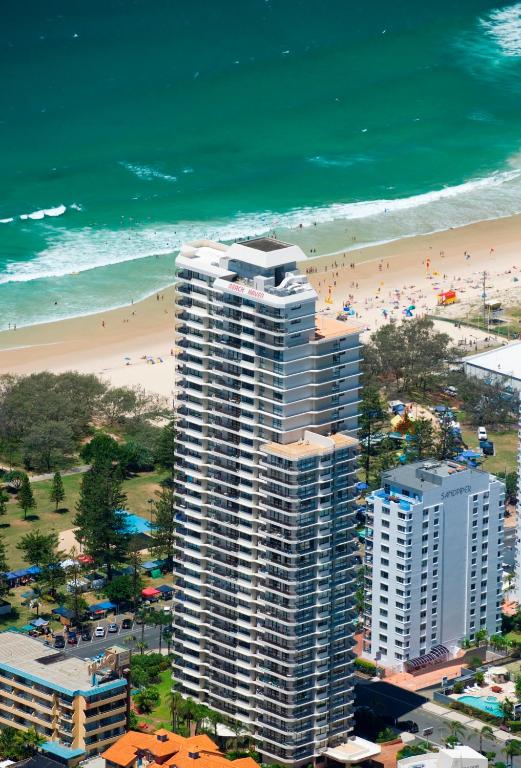 ULTIQA Beach Haven on Broadbeach, Gold Coast (updated prices 2025)