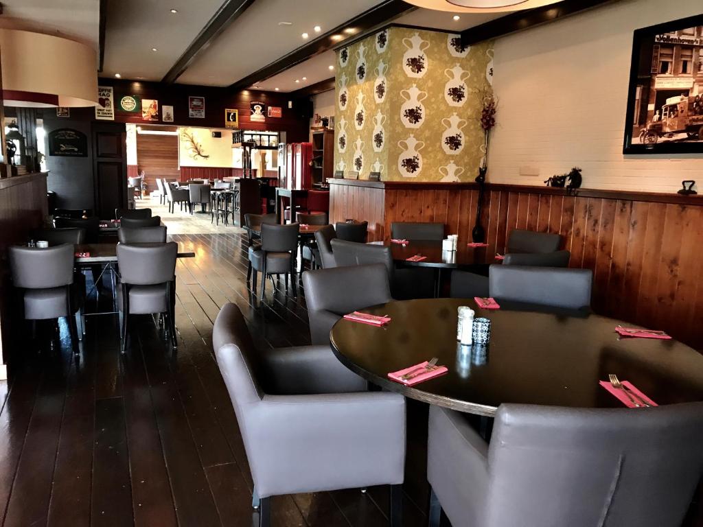 Hotel de Raket, Rogat (updated prices 2025)