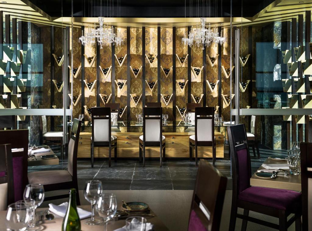 Generations Riviera Maya Family Resort Catamaran, Water Park, All ...