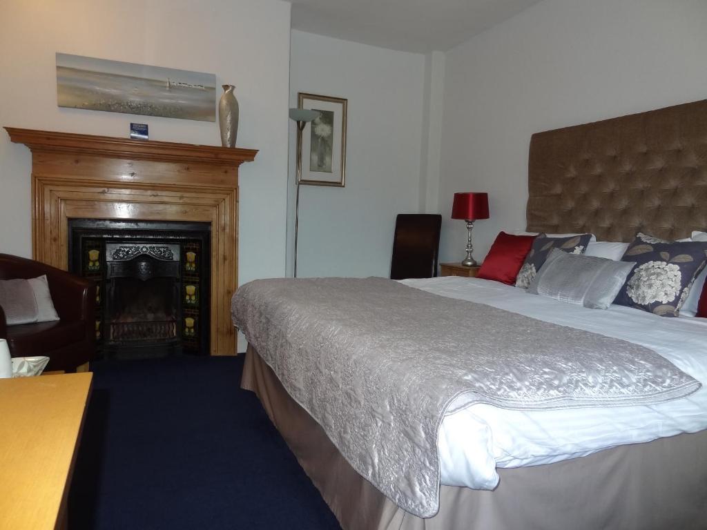 The Pytchley Inn, West Haddon (updated prices 2025)