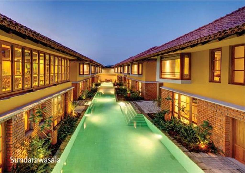 6 Resorts In Raichak