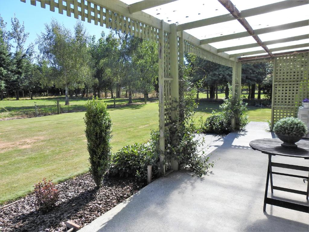 Thistle Cottage in Ashburton - Traveleto