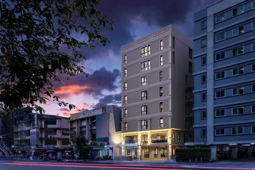 Travelier Hostel, Bangkok (updated prices 2026)