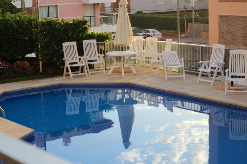 Edificio Club del Mar, Punta del Este (updated prices 2025)