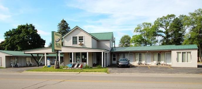 The Monarch Motel, Cheboygan (updated prices 2026)