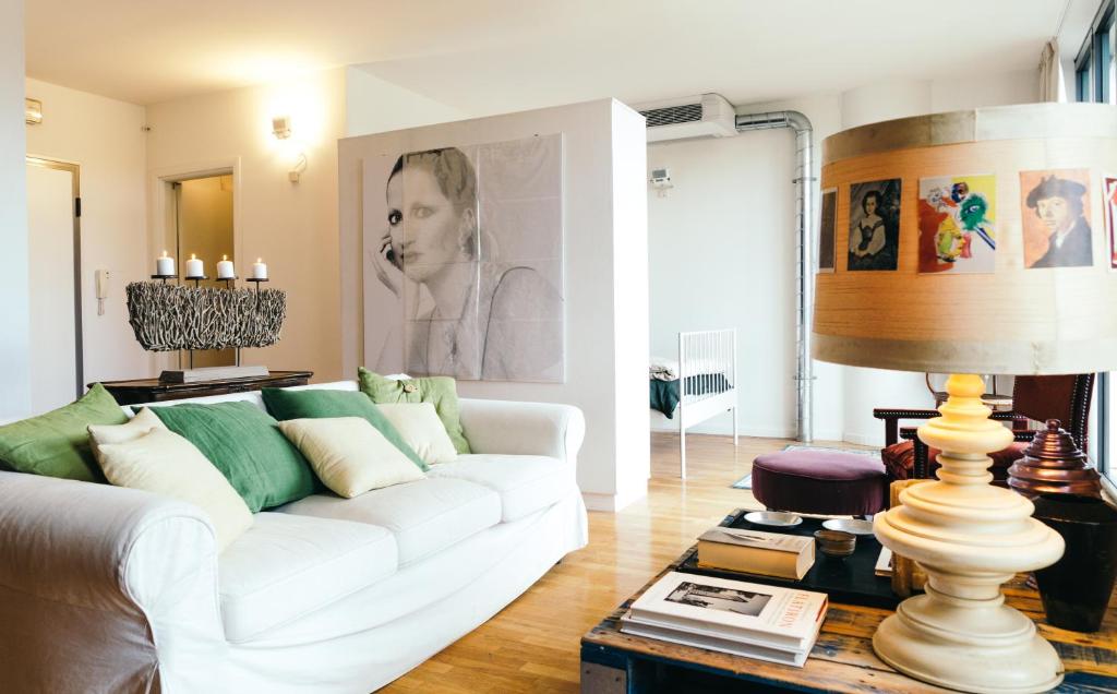 Latta Luxury loft with terrace, Lucca (updated prices 2026)