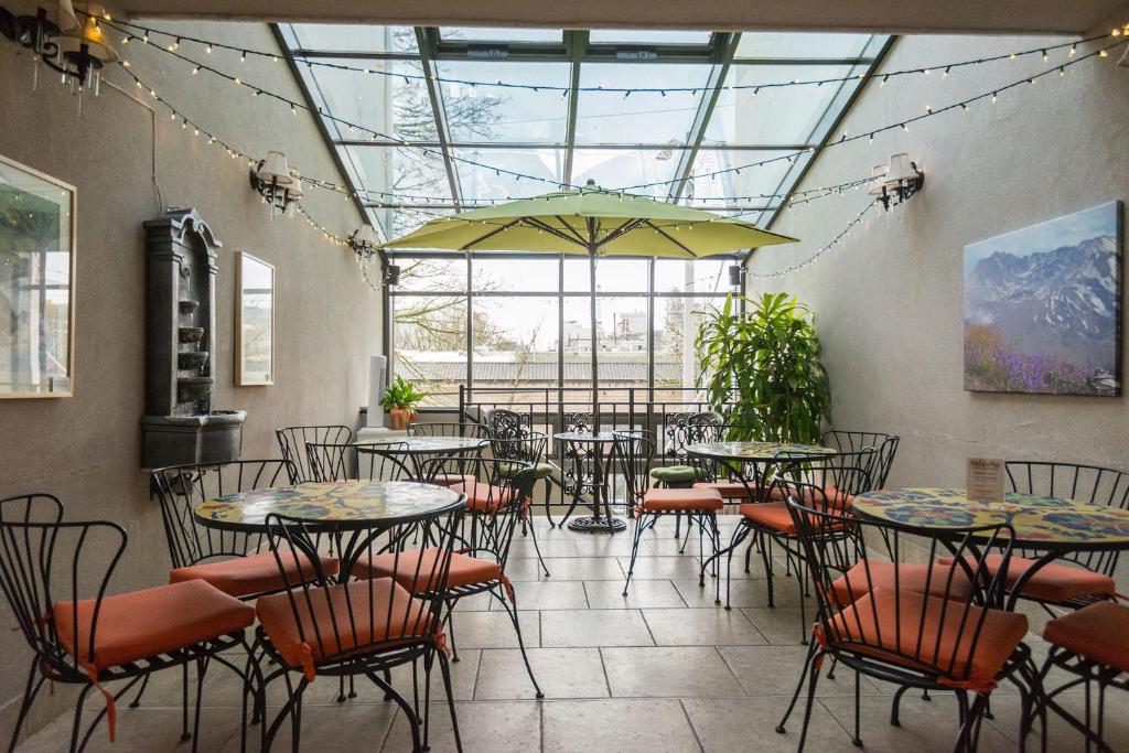 Camas Boutique Hotel, Camas (updated prices 2025)