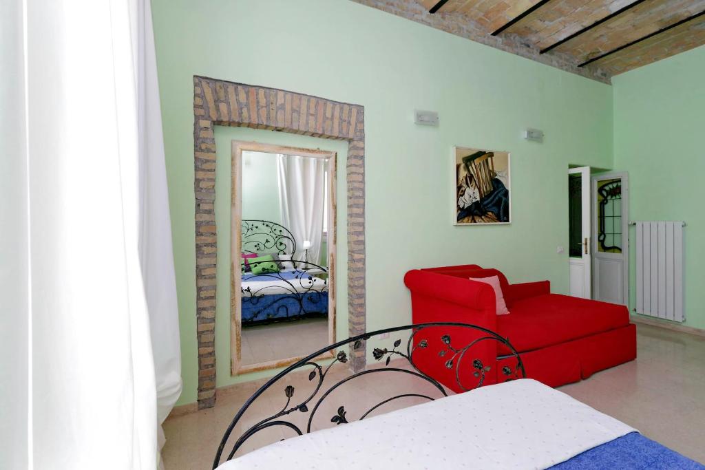 Large flat 30min Colosseo, Rom (aktualisierte Preise für 2024)