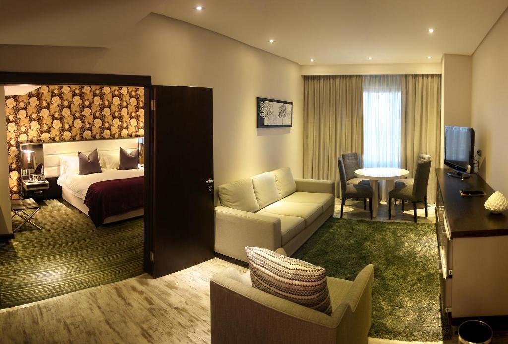 Coastlands Umhlanga Hotel and Convention Centre, Durban (updated prices ...