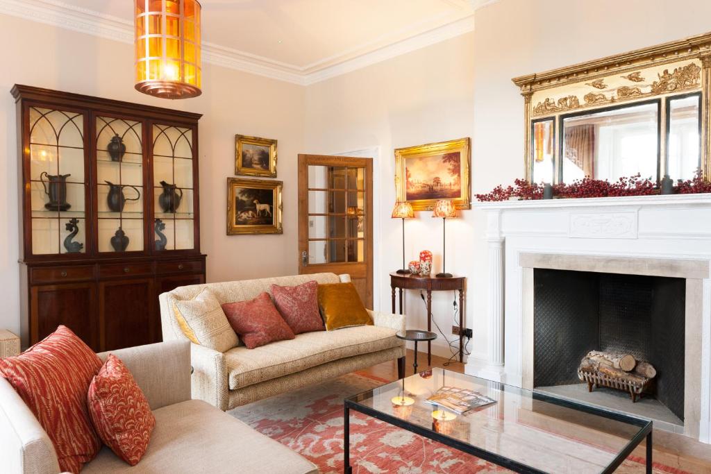 Champneys Forest Mere, Liphook (updated prices 2025)