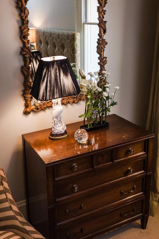 Catherine Ward House Inn, Savannah (updated prices 2025)