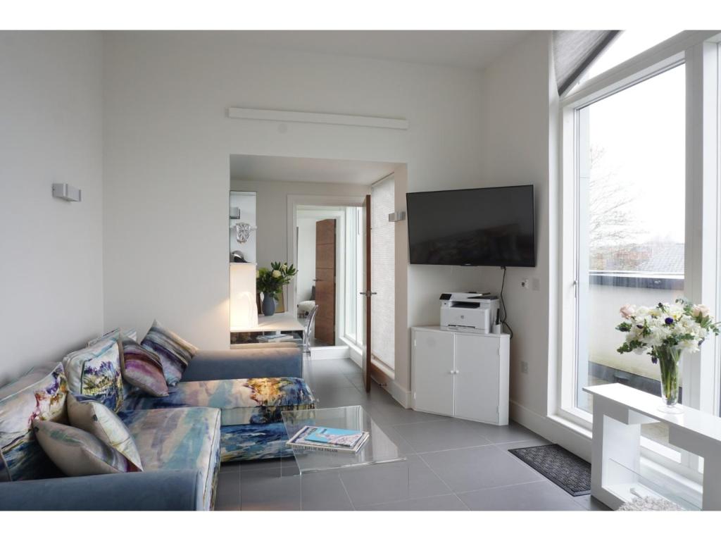 Modern, Spacious 2BR Flat in Oxford, Oxford (updated prices 2025)