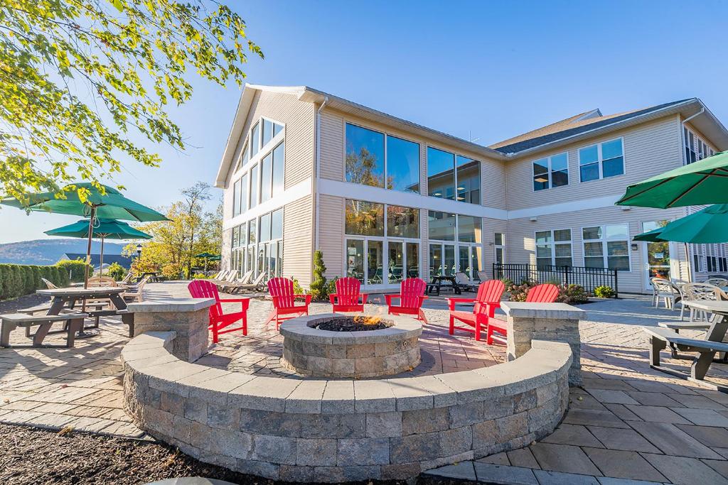 Vacation Village in the Berkshires, Hancock (updated prices 2025)