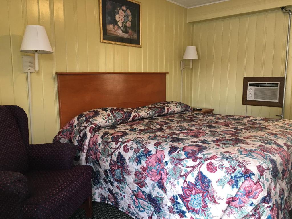 Pine Ridge Motel, Dodgeville (updated prices 2025)