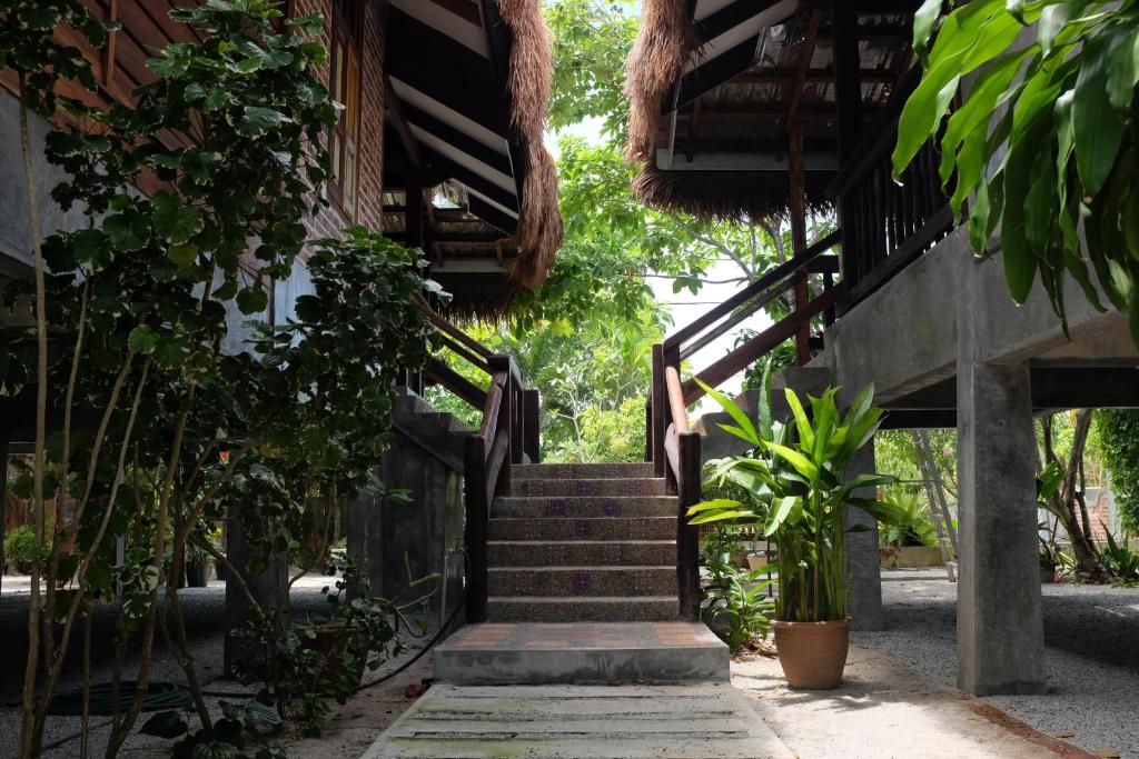 Panji Panji Tropical Wooden Home, Pantai Cenang (updated prices 2025)