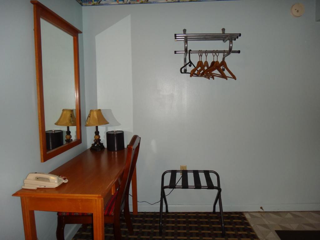 Pine Ridge Motel, Dodgeville (updated prices 2025)