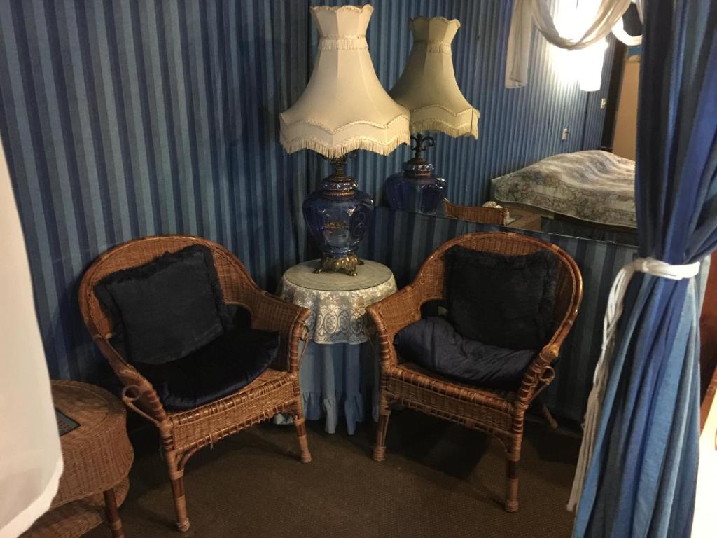 Don Q Inn, Dodgeville (updated prices 2025)