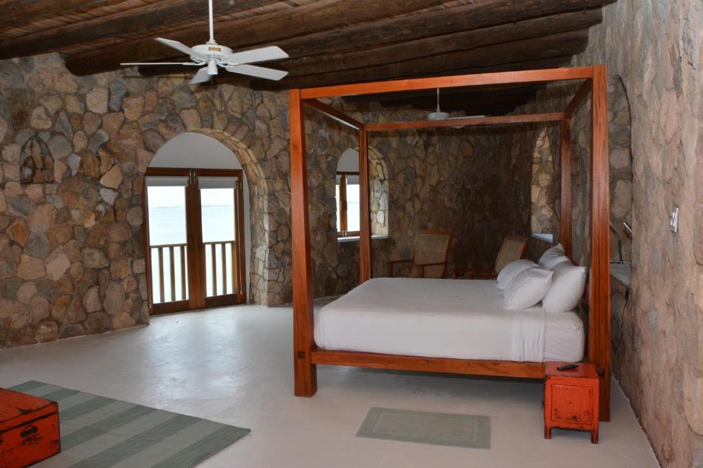 Pattoo Castle, Negril (updated prices 2025)
