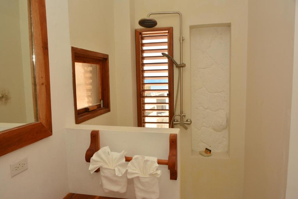 Pattoo Castle, Negril (updated prices 2025)