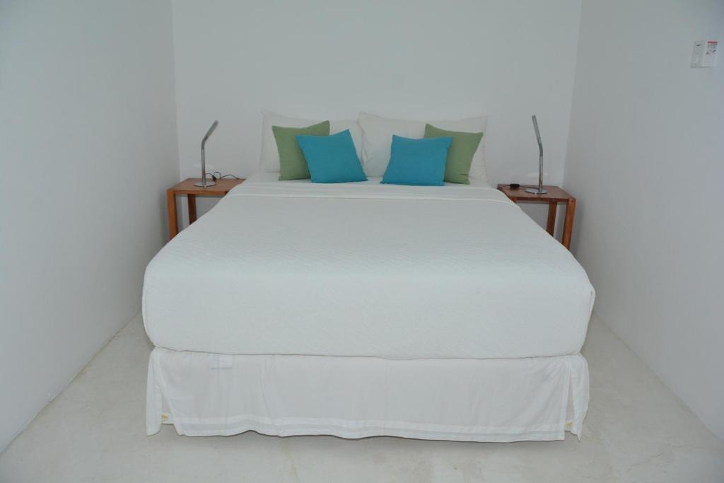 Pattoo Castle, Negril (updated prices 2025)