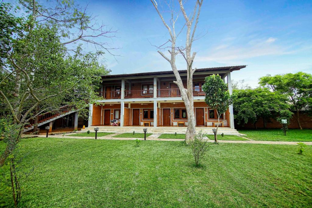 Elephas Resort & Spa, Sigiriya (updated prices 2025)