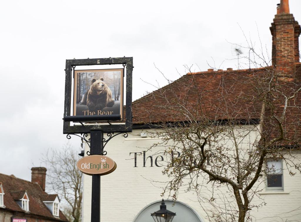 The Bear Hotel by Greene King Inns, Hungerford (updated prices 2026)