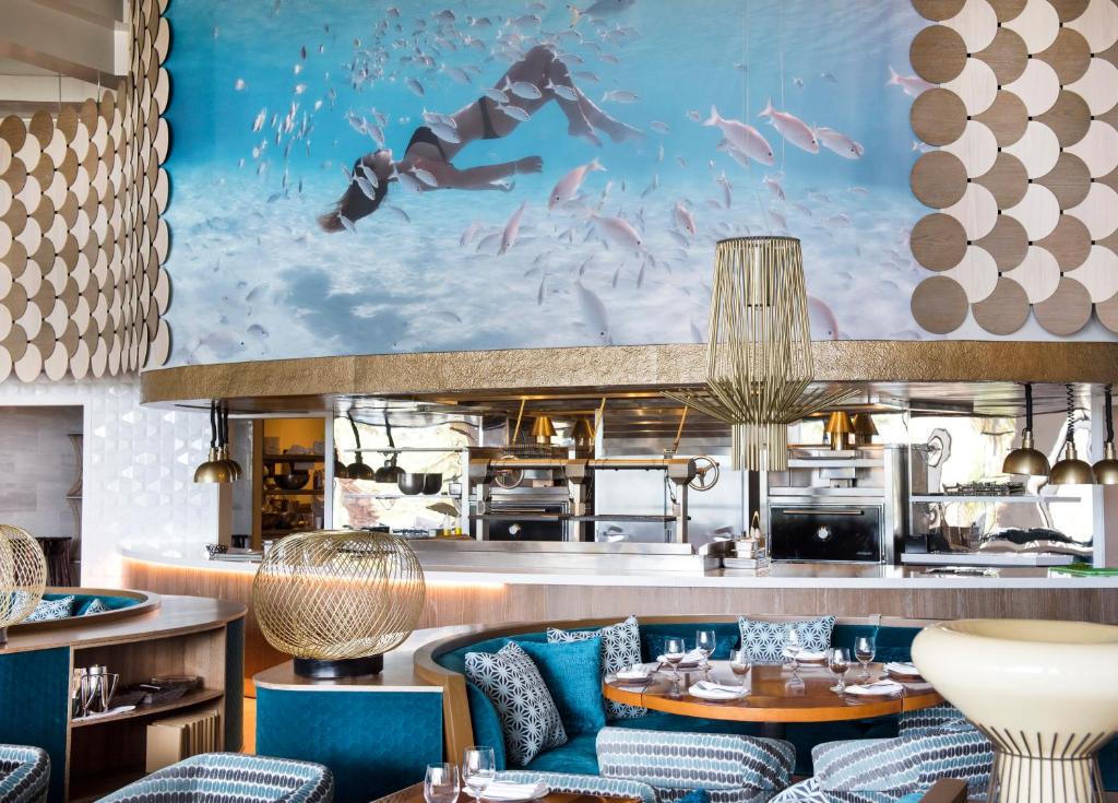The Reef at Atlantis, Nassau (updated prices 2025)