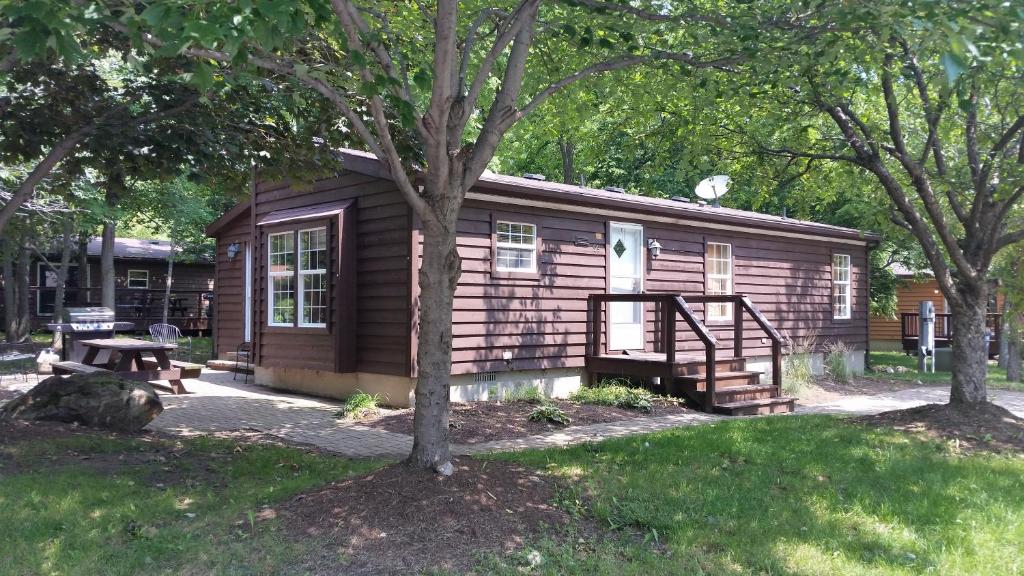 Island Club #99, Put-in-Bay (updated prices 2026)