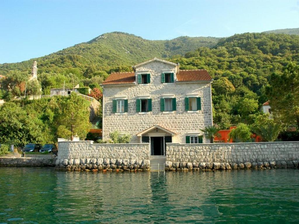 Villa Toma, Donji Morinj (updated prices 2025)