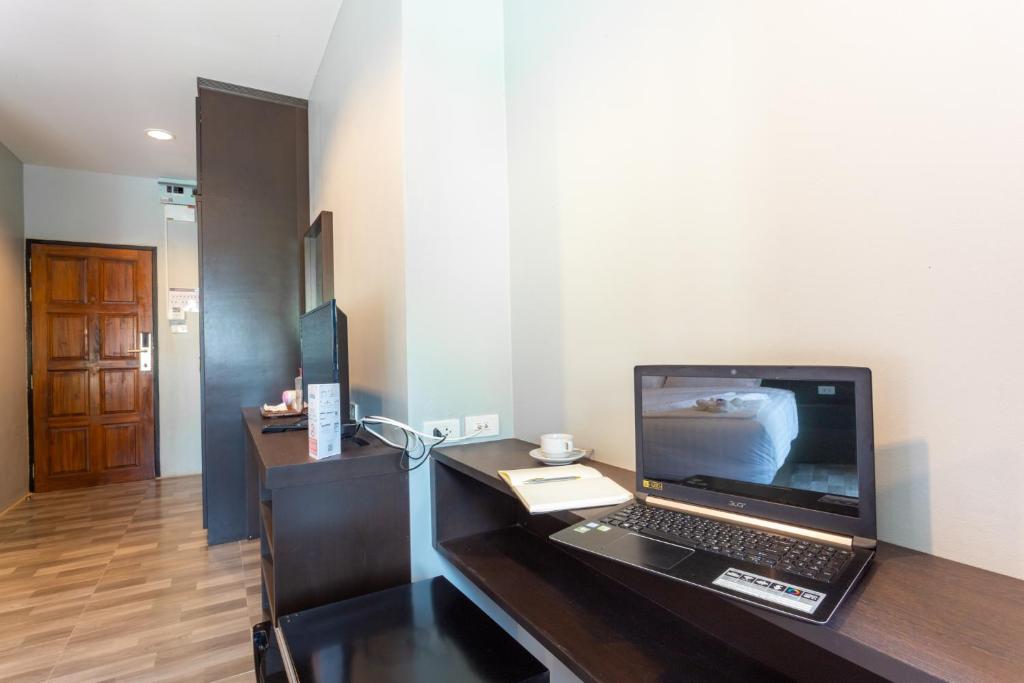 Grand Inter Hotel, Samut Sakhon (updated prices 2025)