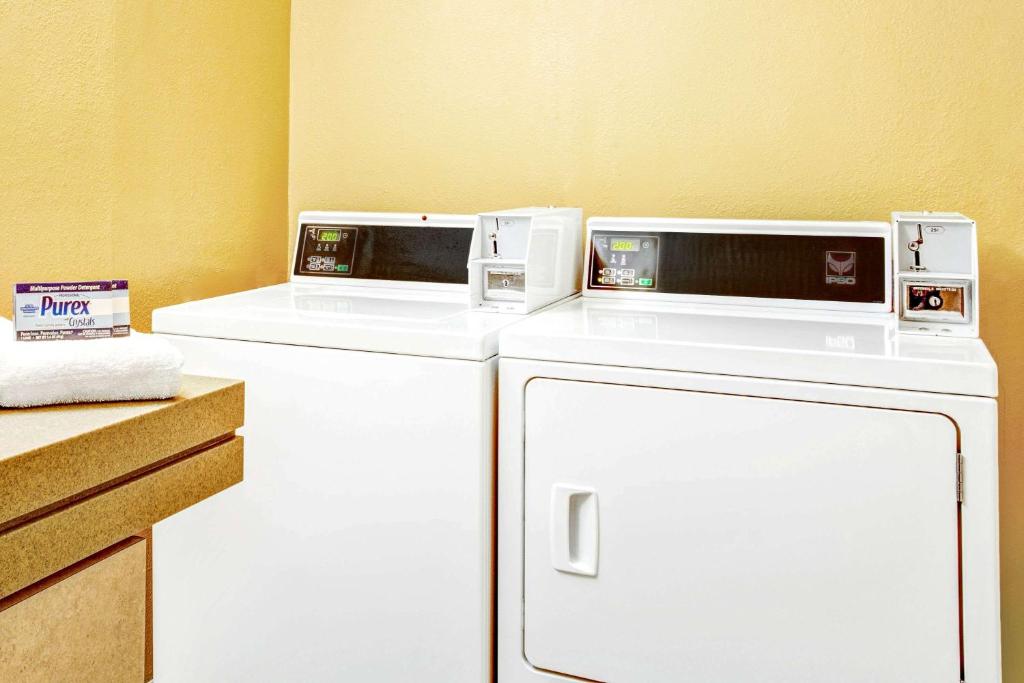 Microtel Inn & Suites Newport News, Newport News (updated prices 2025)