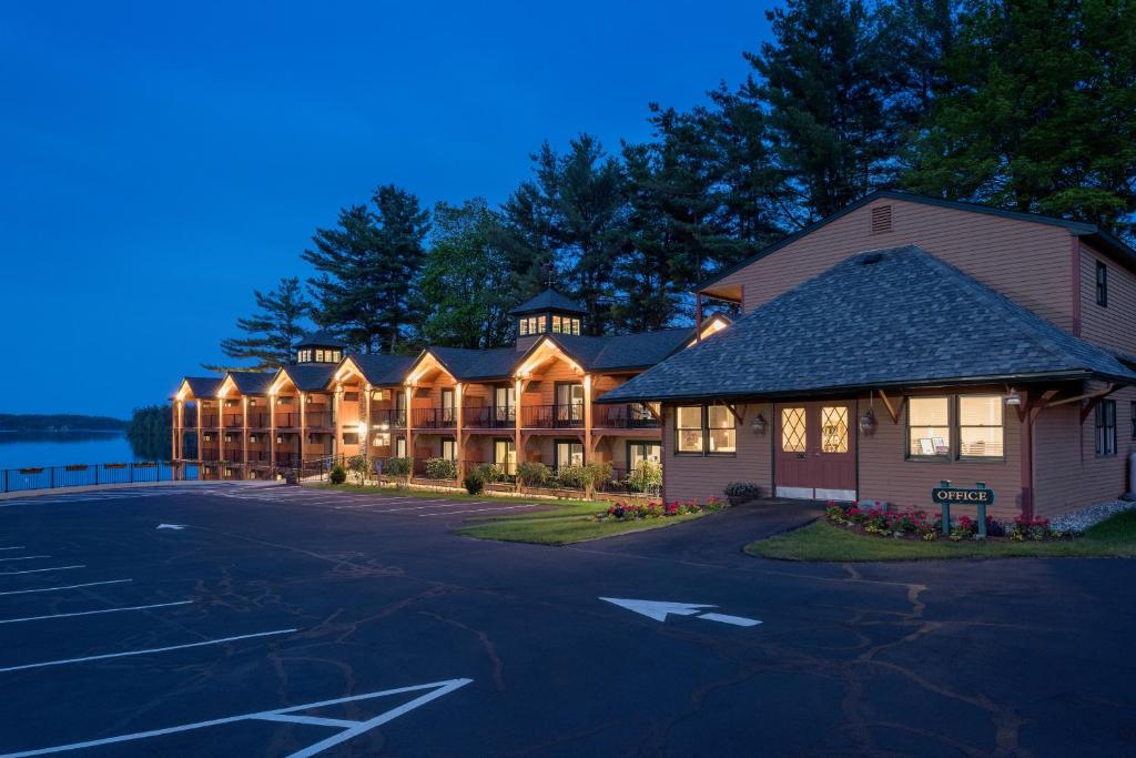 Center Harbor Inn, Center Harbor (updated prices 2025)