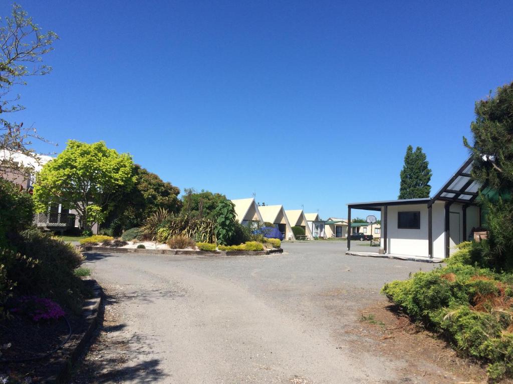 Rangiora Eco Holiday Park, Fernside (updated prices 2025)