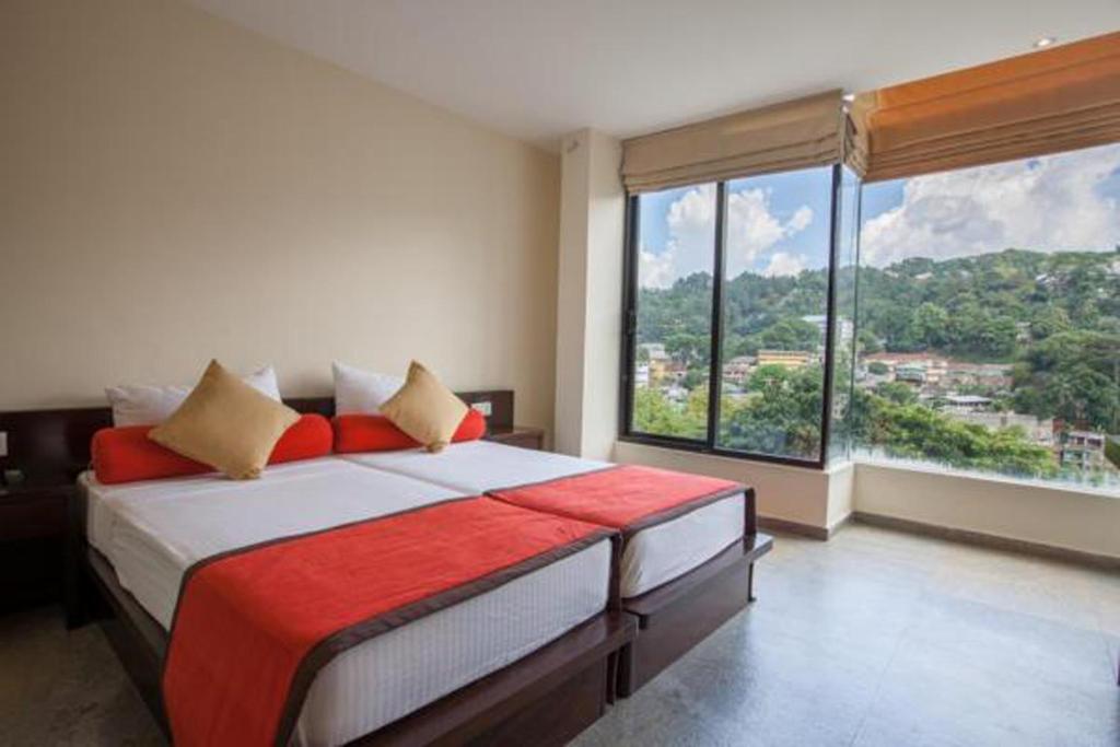 Oak Ray City Hotel, Kandy (updated prices 2025)