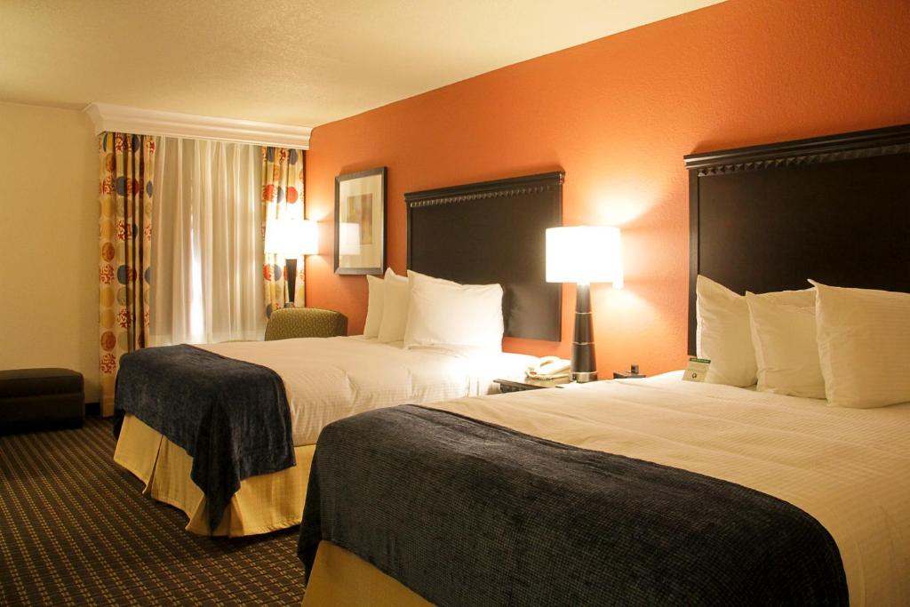 Decatur Conference Center and Hotel, Decatur (updated prices 2025)