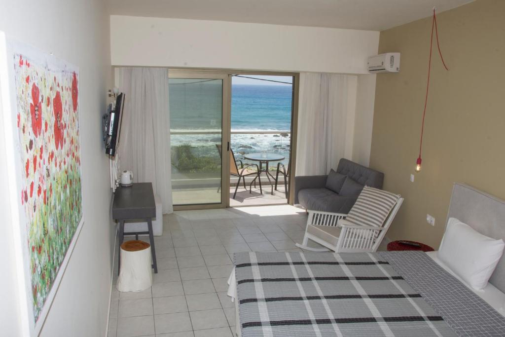Creta Mare Hotel, Plakias (updated prices 2025)
